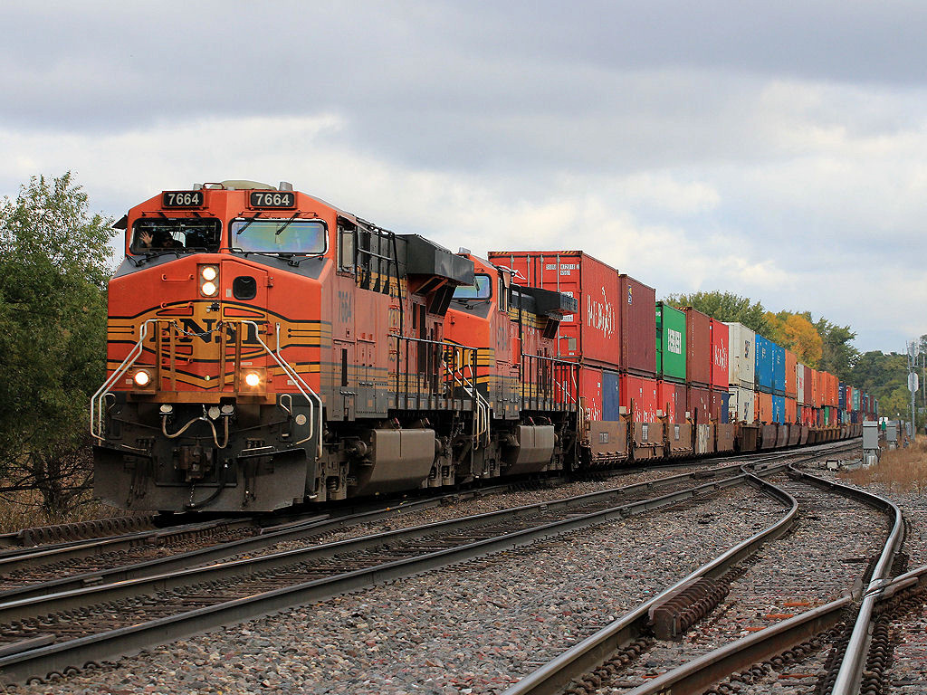 BNSF 7664
